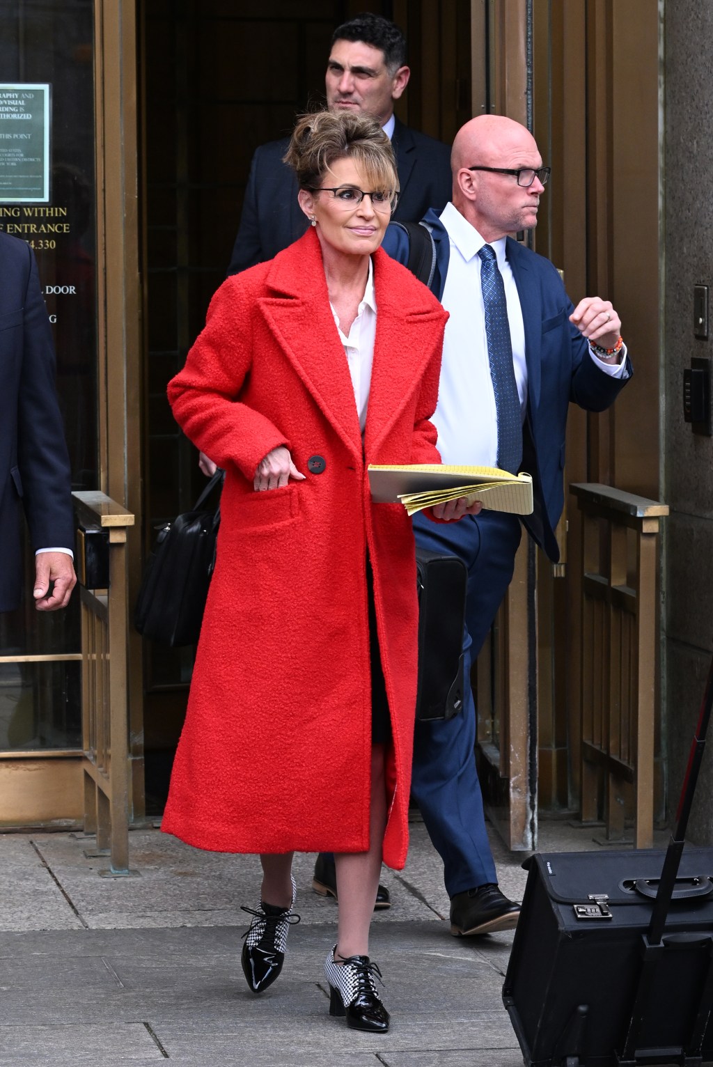 Sarah Palin goes on Rangers date with hockey hunk Ron Duguay while in ...