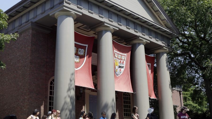 Harvard receives support from Yale, Stanford