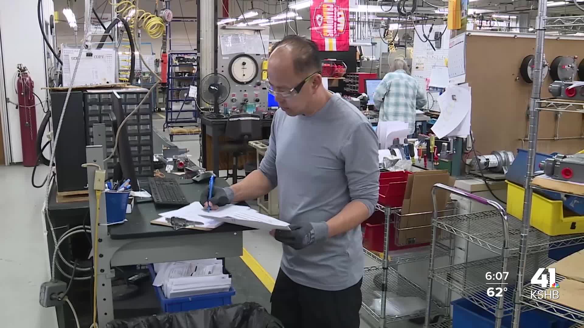 Rep Davids: Federal government restores funding to manufacturing ...