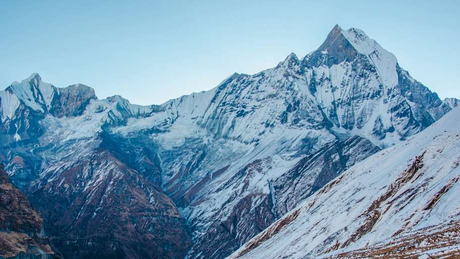French Climber Rescued from Crevasse on Treacherous Annapurna