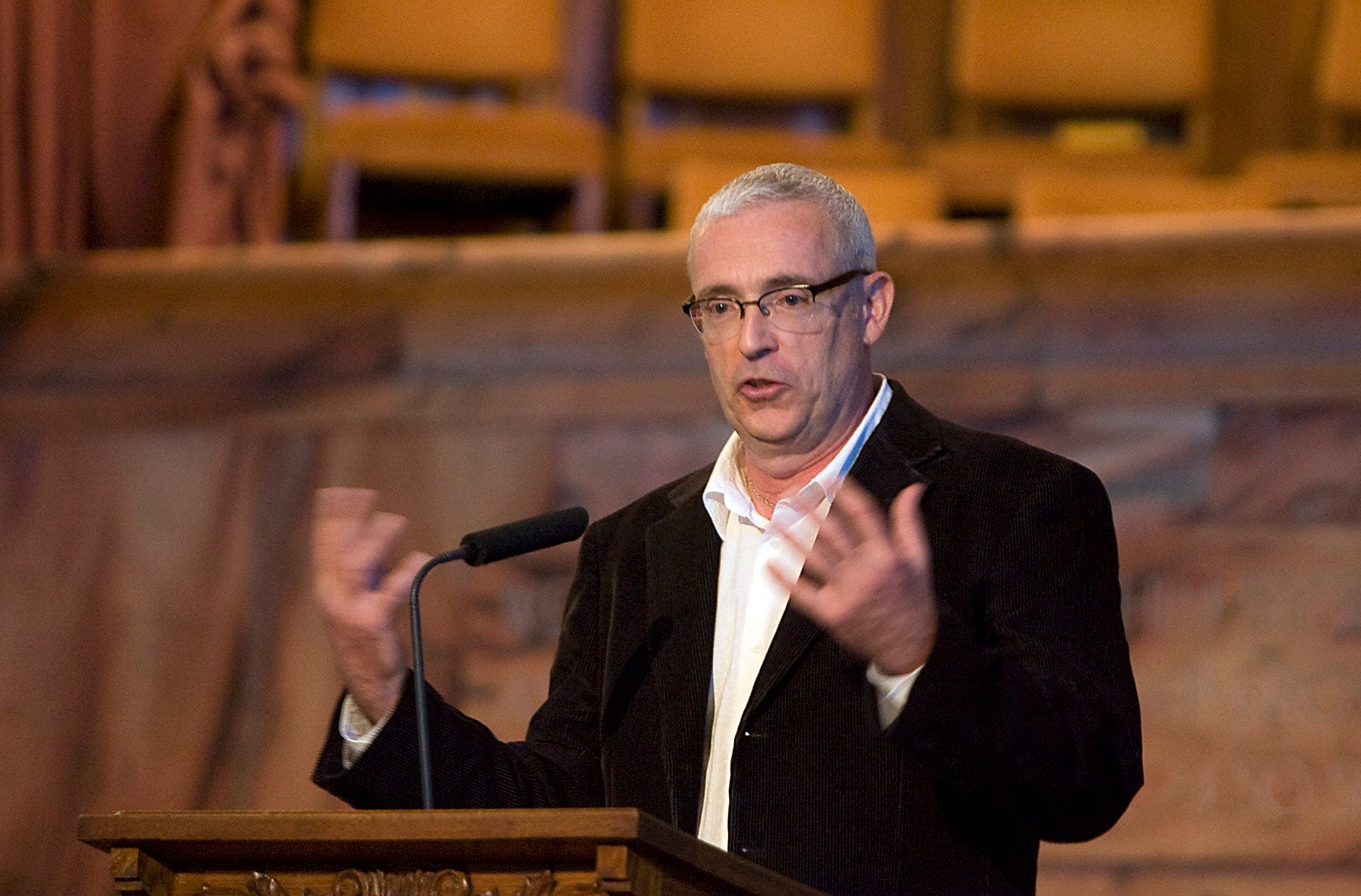 Tom Spencer, civic leader and Austin PBS talent, dies at age 68