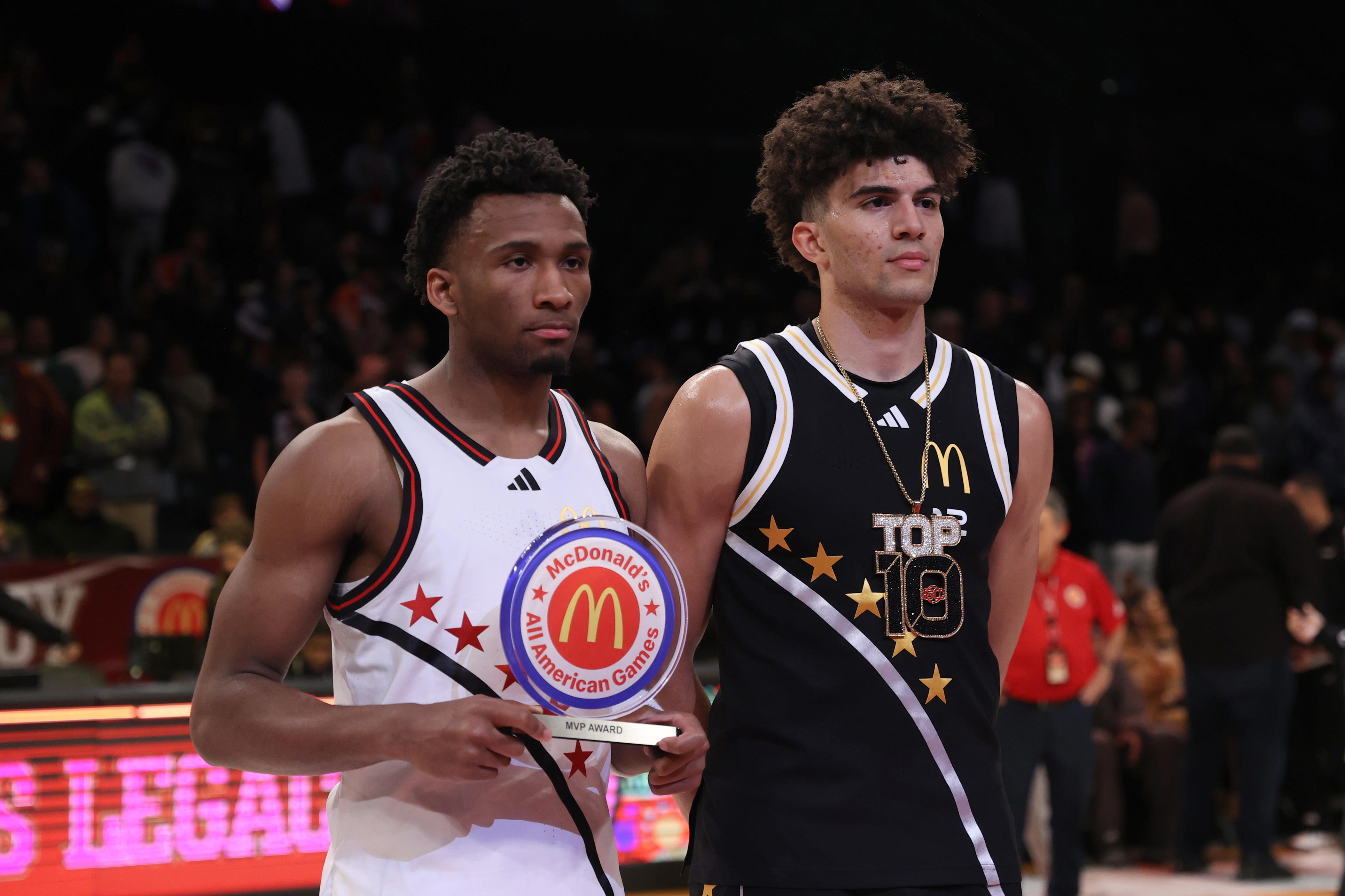 Darryn Peterson stars in McDonald's All-American Game, earning co-MVP ...