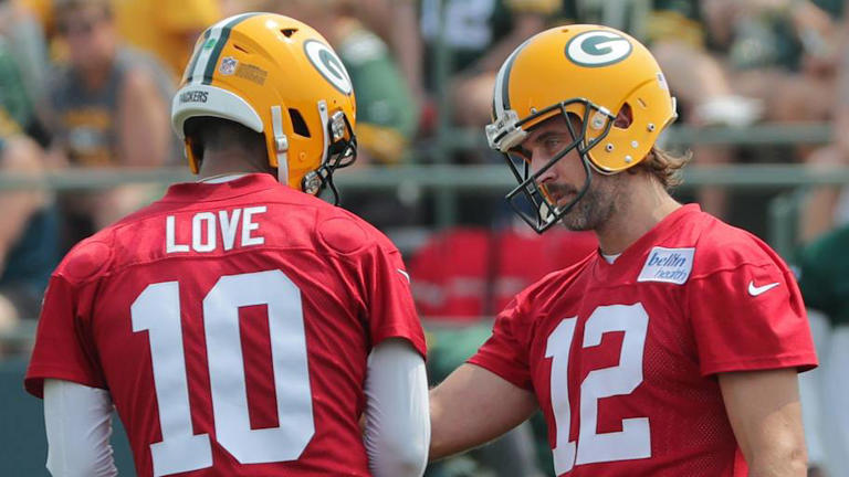 Jordan Love vs. Aaron Rodgers, Other Matchups for Packers After QB Carousel