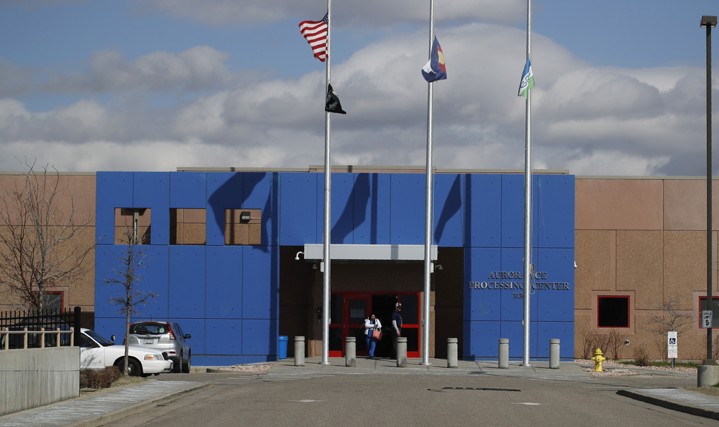 Man who escaped ICE detention in power outage gets caught on a Denver bus