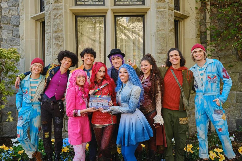 ‘Descendants 5' Production Is Underway – See New On-Set Cast Photo