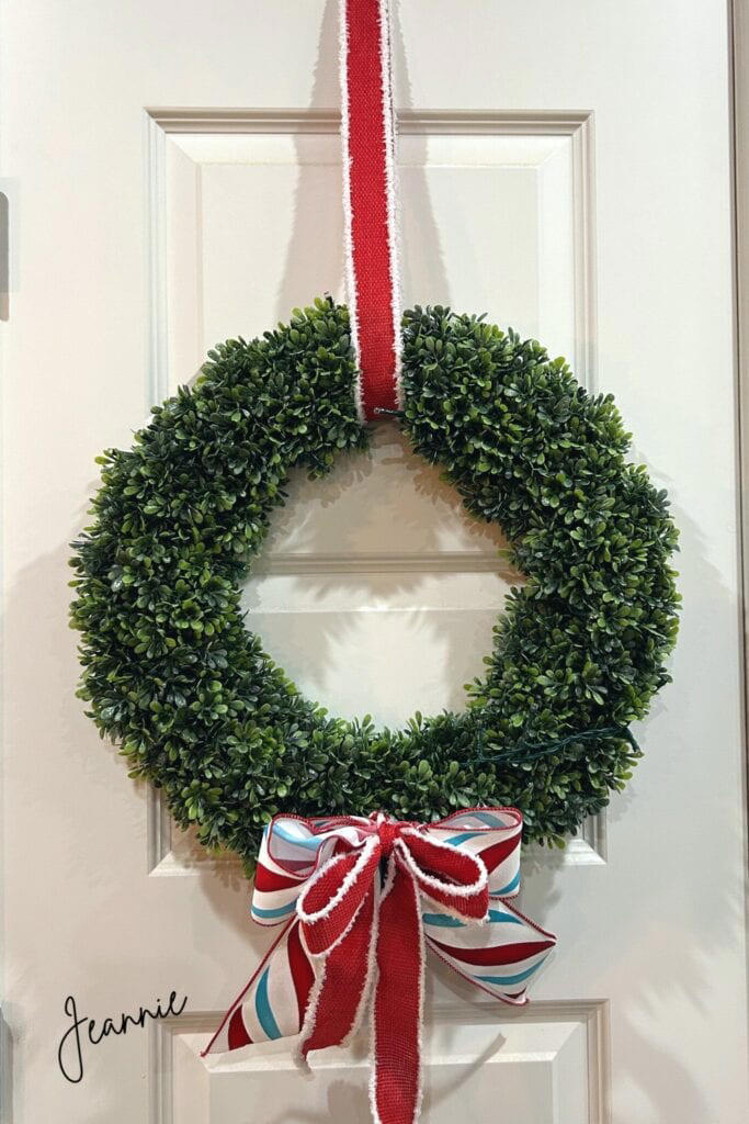 How to hang an interior door wreath