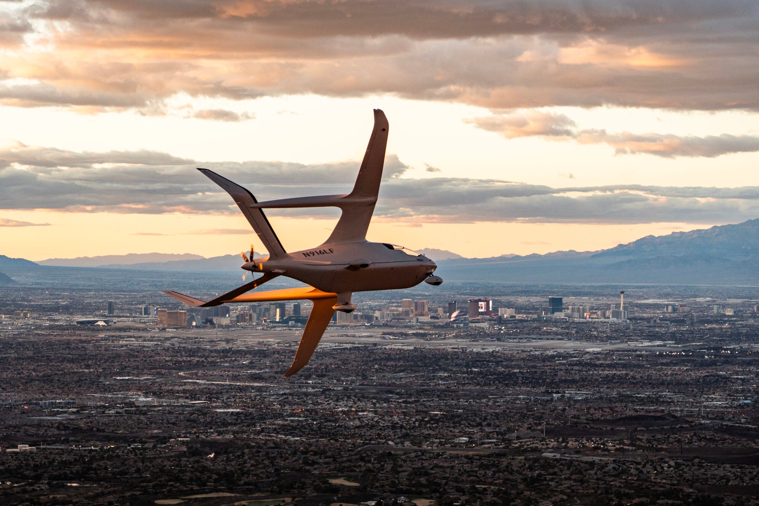 Electric Aircraft Completes 6-Week, 22-State Cross-Country Journey