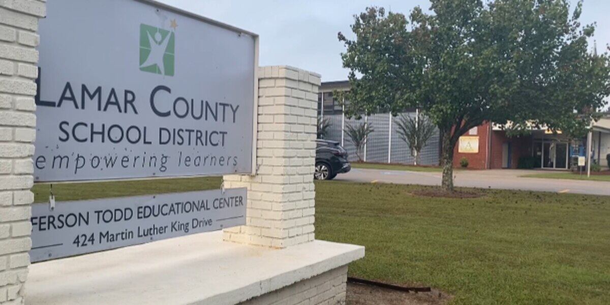 Hampton announces retirement; Quick to take reins at Lamar County Schools