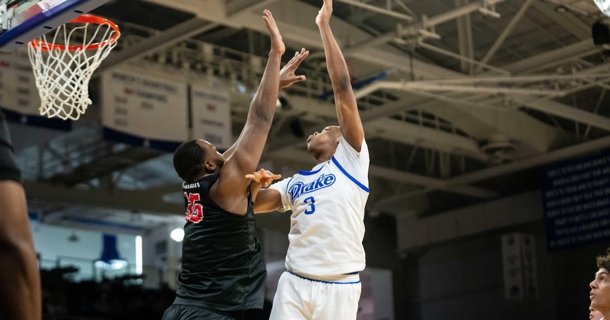 Former Drake forward Cam Manyawu commits to Iowa