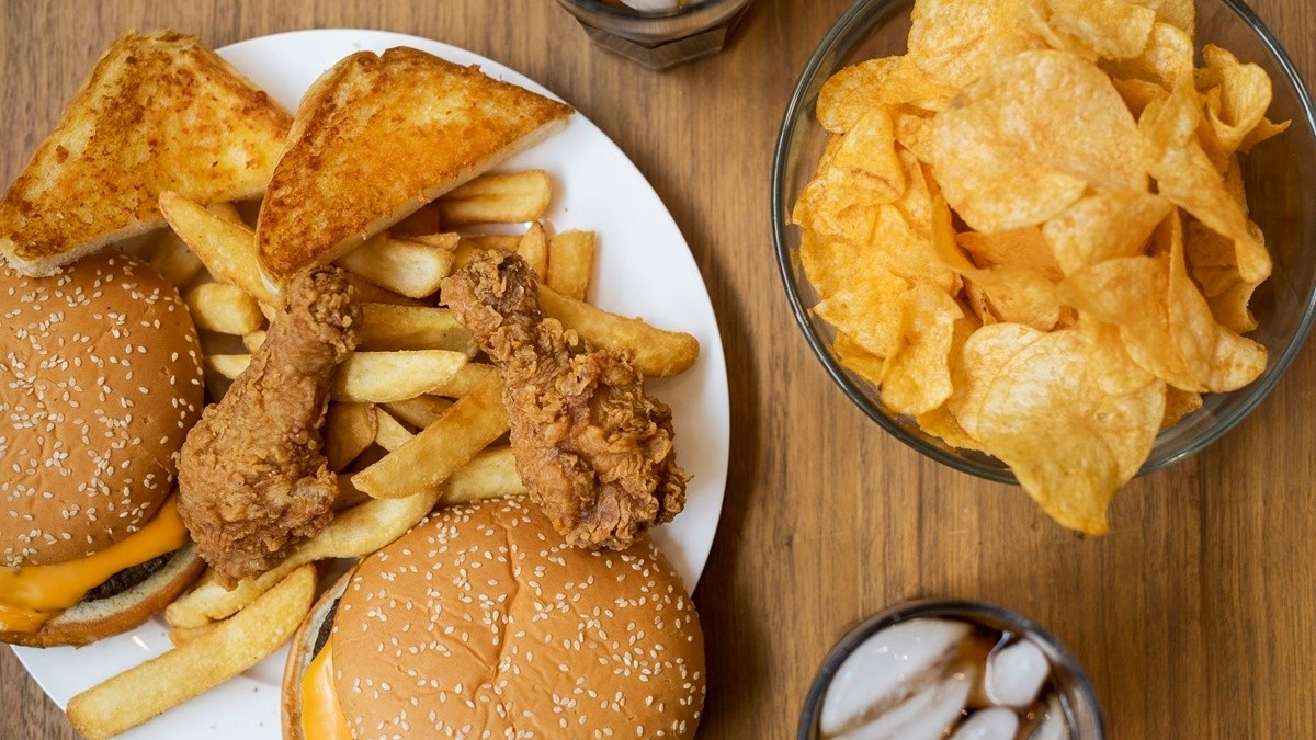 11 Foods You Should Avoid for a Healthier Life