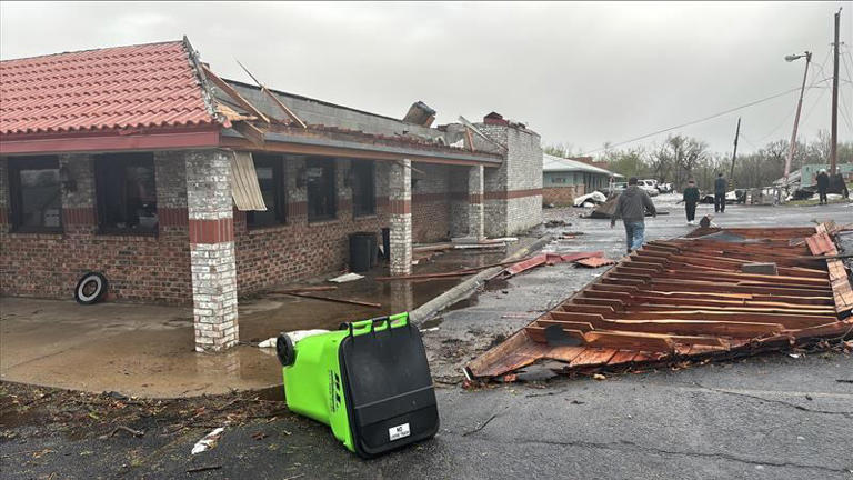 Severe weather moves east of metro, tornado touches down in Vernon County