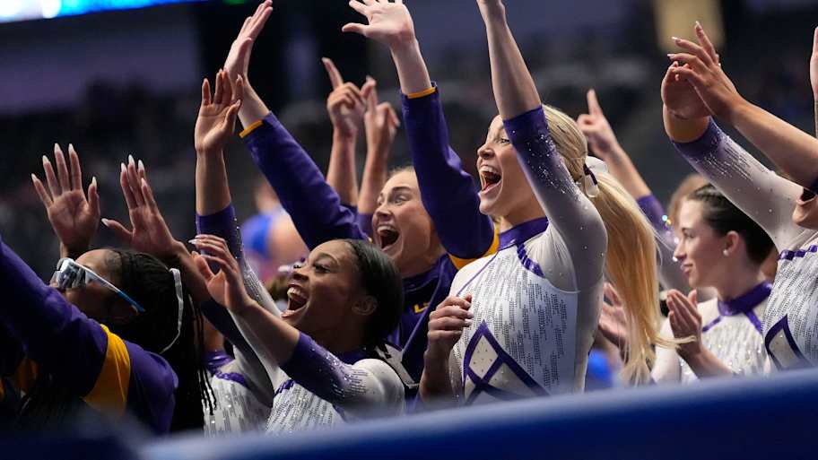 Epic LSU gymnastics team photo exposes ancient-looking Tigers private plane