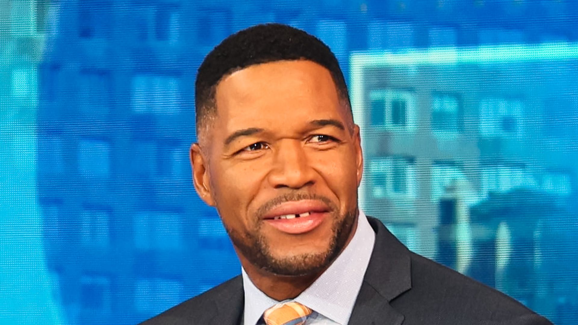 Michael Strahan told to 'cut it out' after making awkward realization ...