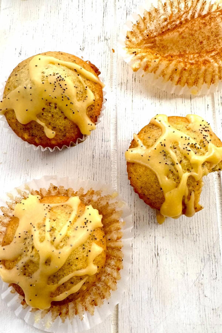 One Bowl Glazed Orange Poppy Seed Muffins