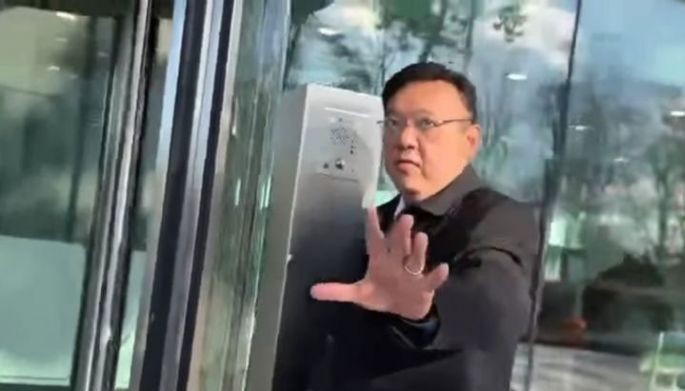 Roque still hopes to be part of Duterte’s defense team Bella