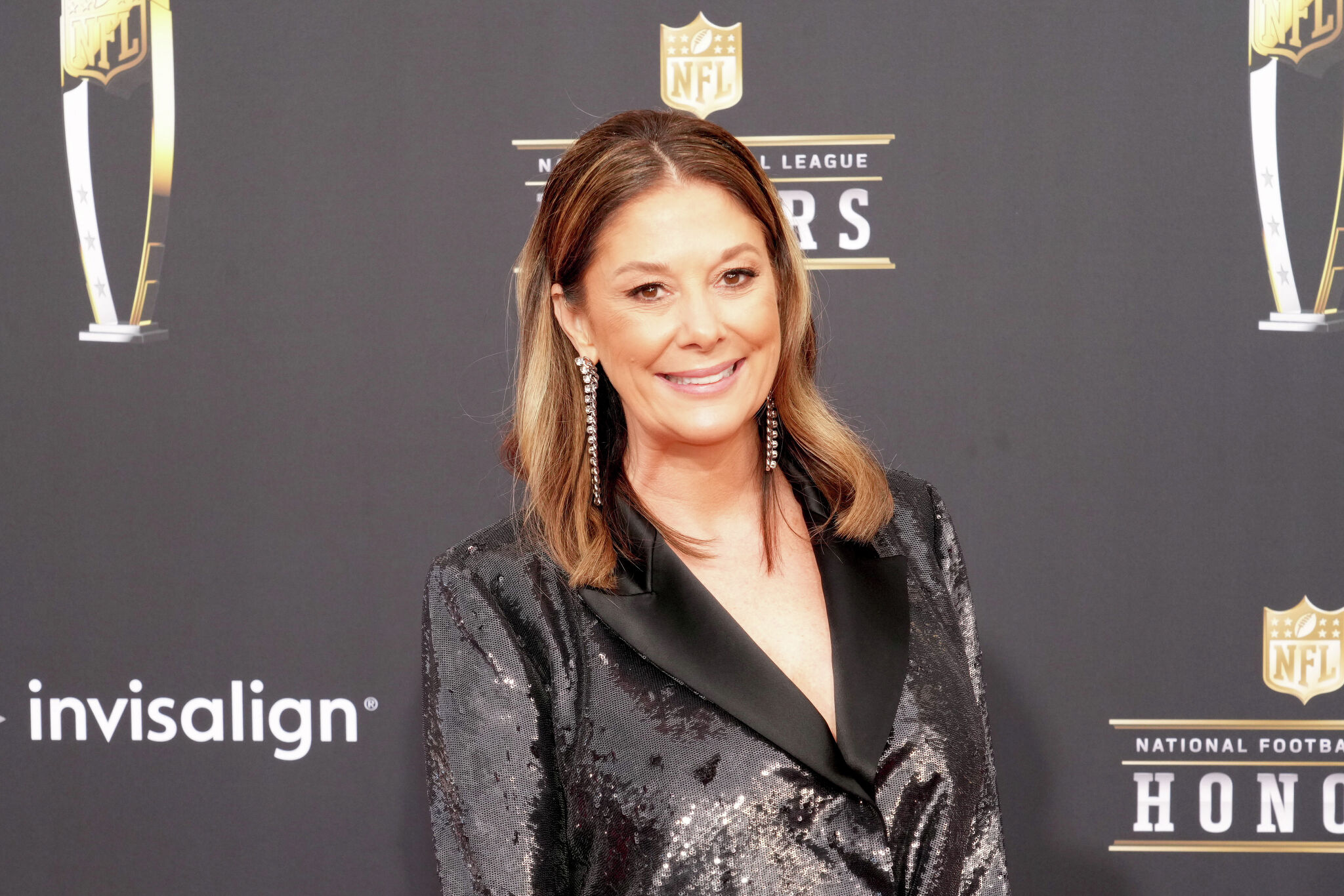 Chiefs star Patrick Mahomes surprises mom with $825K Texas mansion