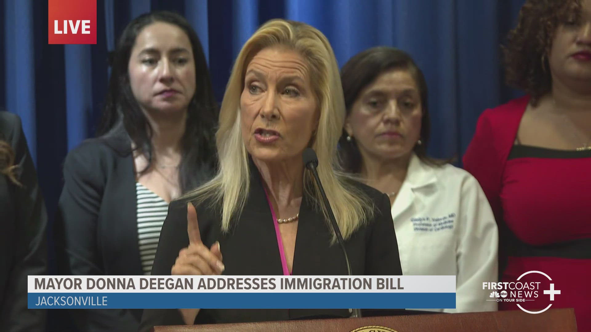 Jacksonville Mayor Deegan refuses to sign immigration bill