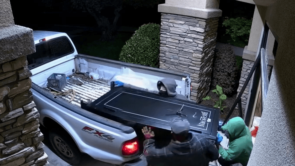 Caught On Camera: Smash-n-grab theft of 700lb safe, 2 arrested, 1 still ...