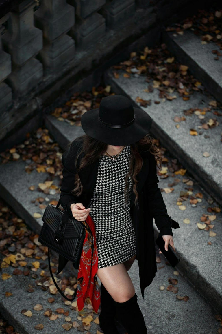 Moda y empoderamiento: cómo viste una mujer poderosa y exitosa