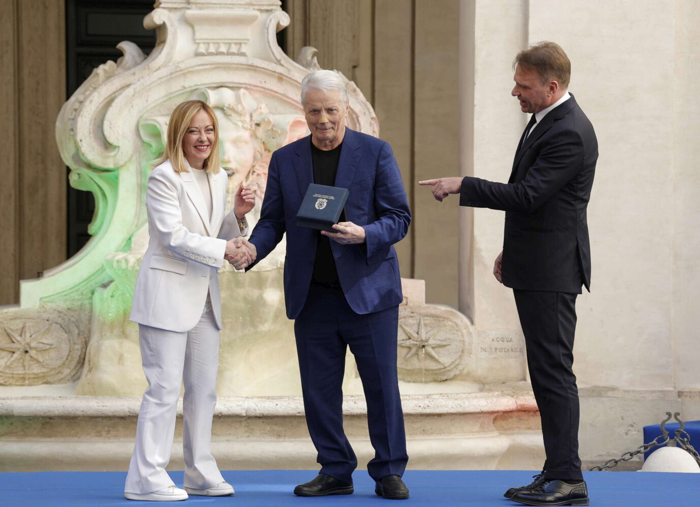 Giorgia Meloni premia 8 Maestri della cucina italiana | Iginio Massari ...