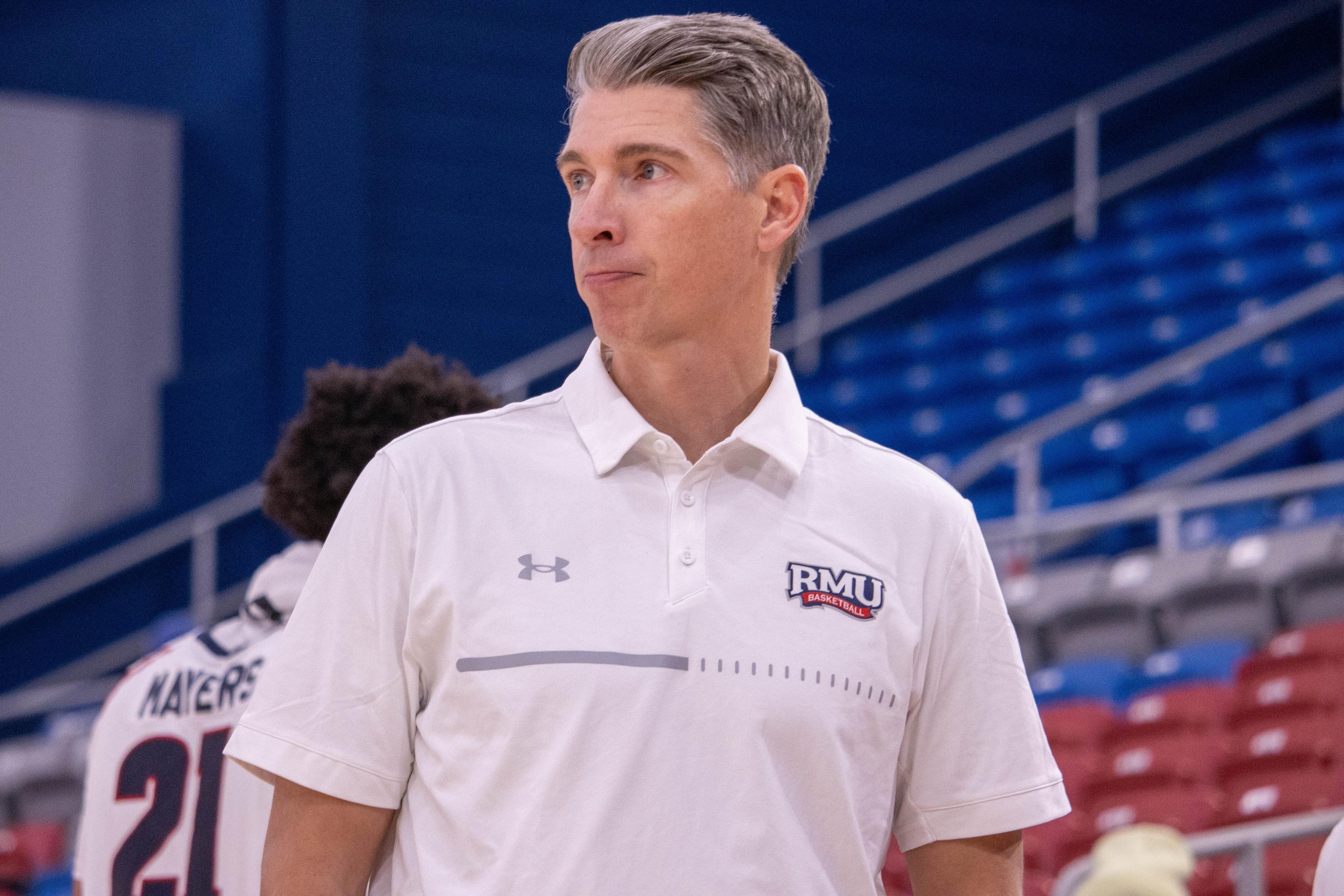 Andy Toole agrees to extension at Robert Morris