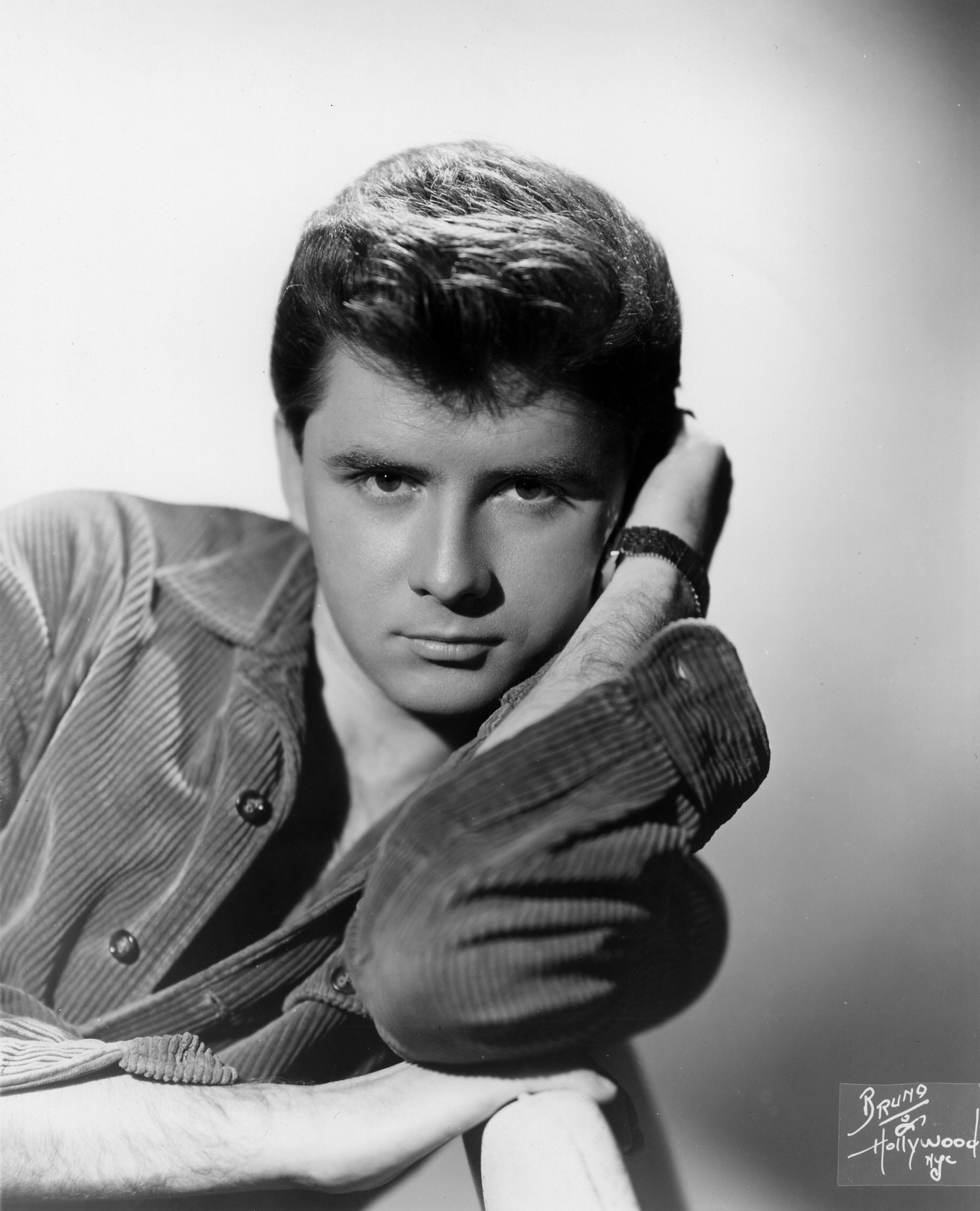 Poetry in Motion singer Johnny Tillotson dies aged 86