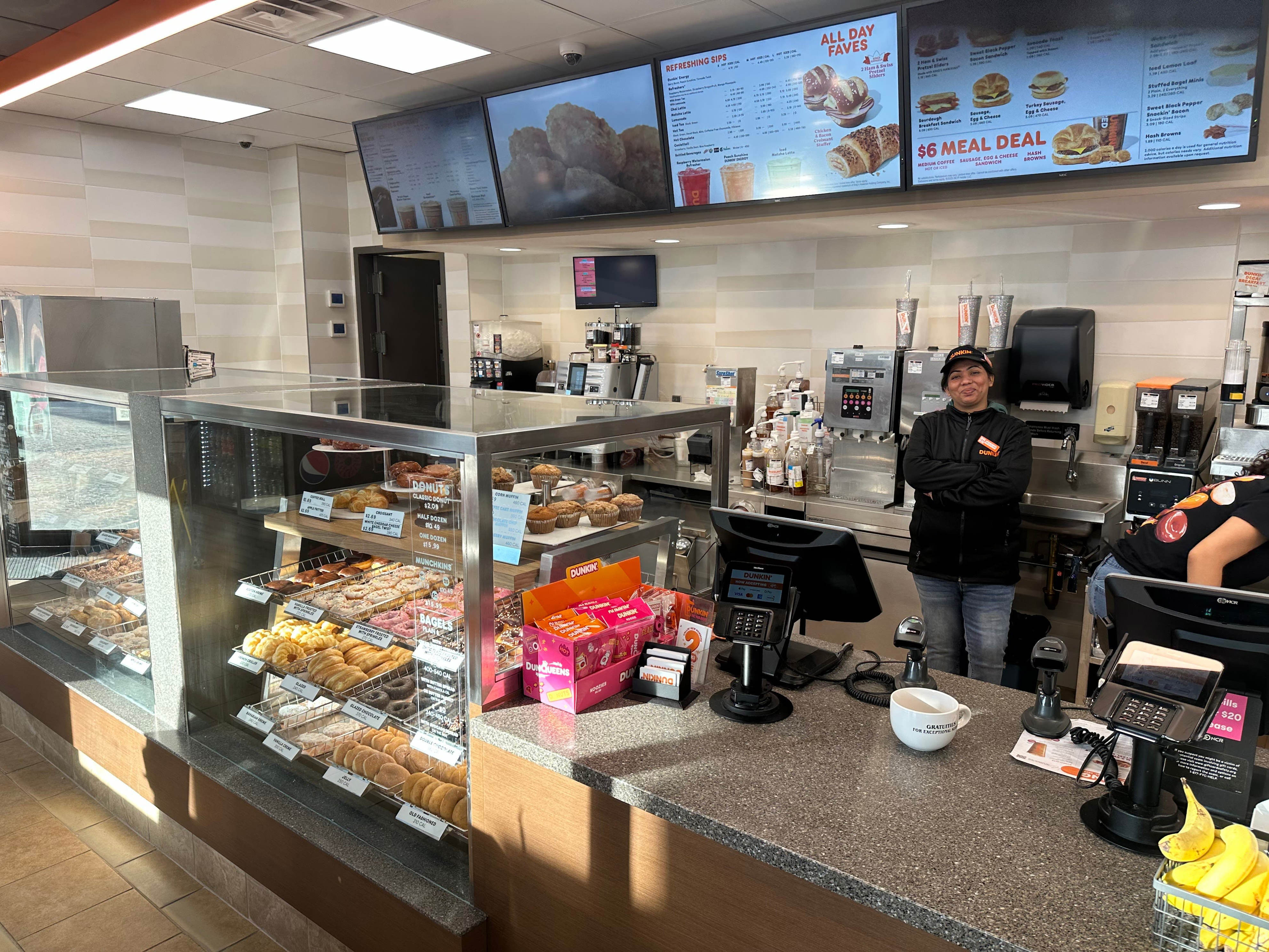 Dunkin' Renovates Ronkonkoma Store; Grand Reopening Announced