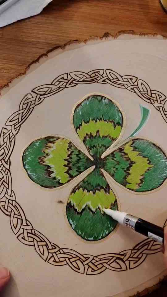 Creating a Celtic Knot and Clover Pyrography Art