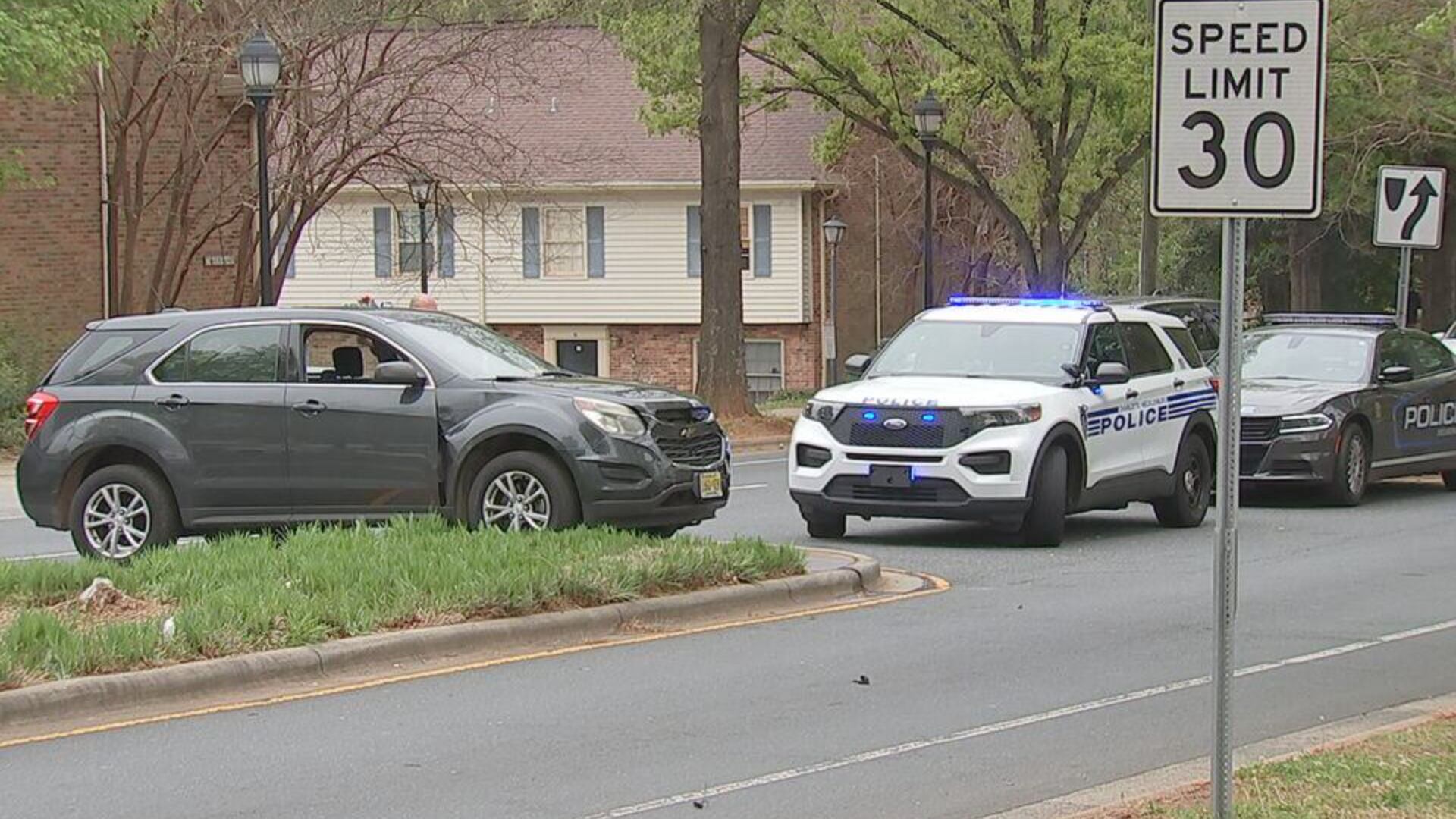 Man arrested after Walgreens theft, high-speed pursuit ending in ...