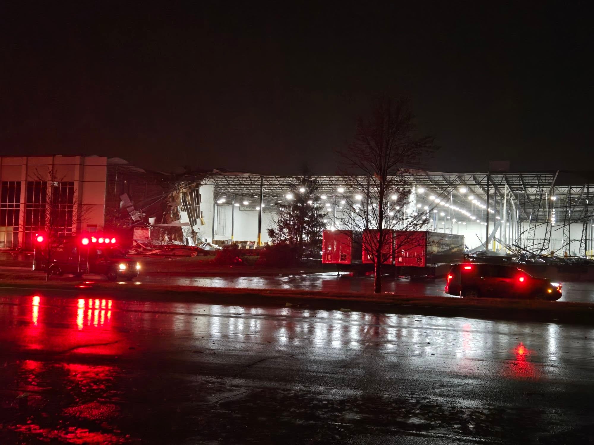 Likely tornado hits Brownsburg, Indiana warehouse, trapping 1 person inside