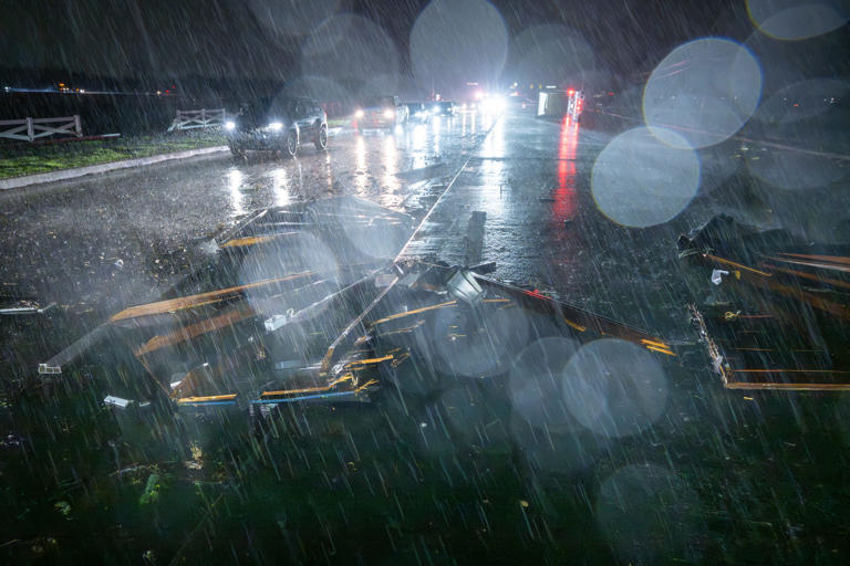 Severe Indiana weather brings tornado to Indianapolis metro area, 70K ...