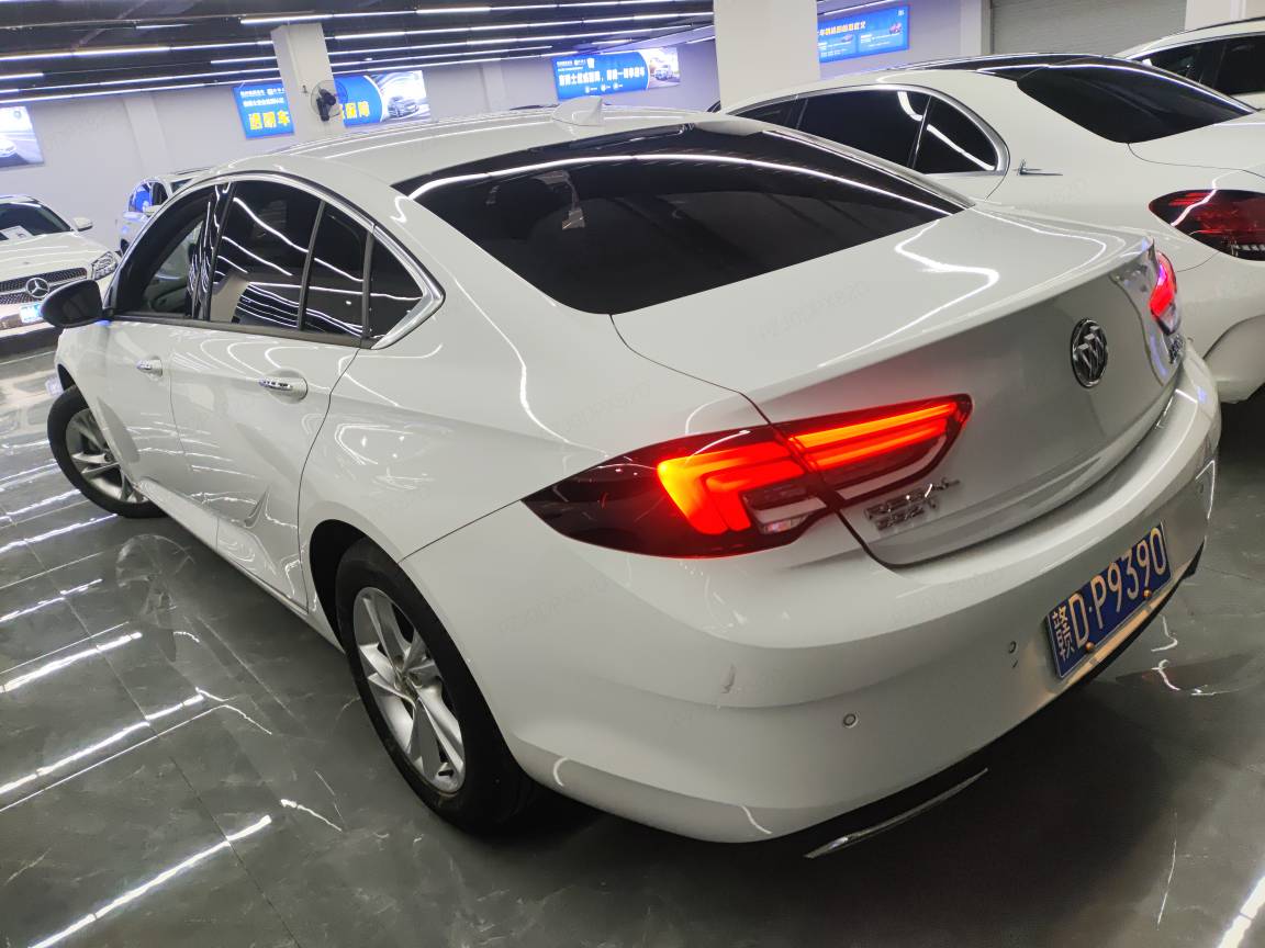 27 Items My 58-year-old Mom and I think are So Cute for the Season