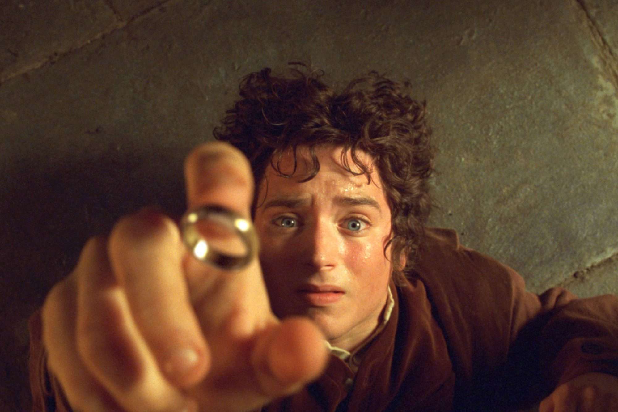 Elijah Wood addresses Frodo's return in "The Hunt for Gollum" after Ian ...