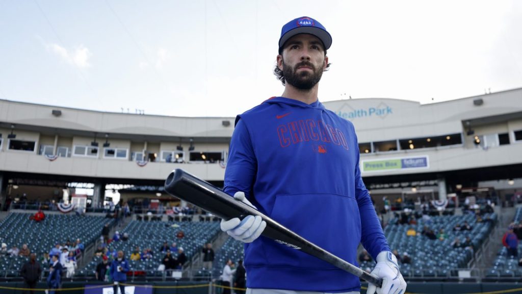 MLB Hitters Dig in as Torpedo Bat Trend Blows Up