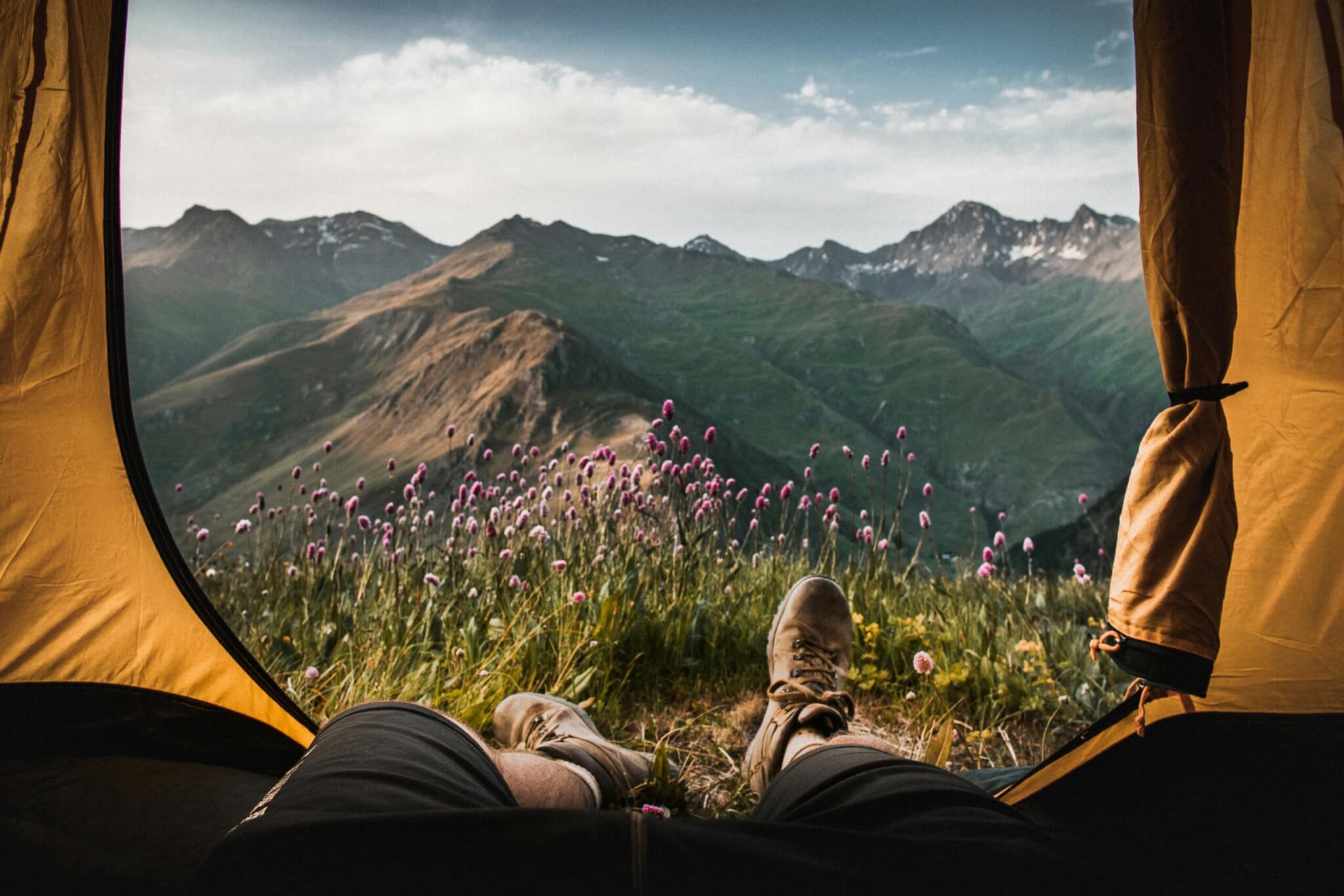 9 best locations for camping during the month of April