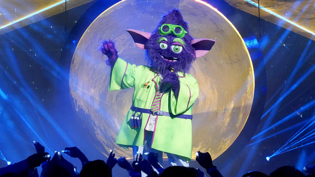 Who's Mad Scientist Monster on The Masked Singer? Fans Think It's This ...