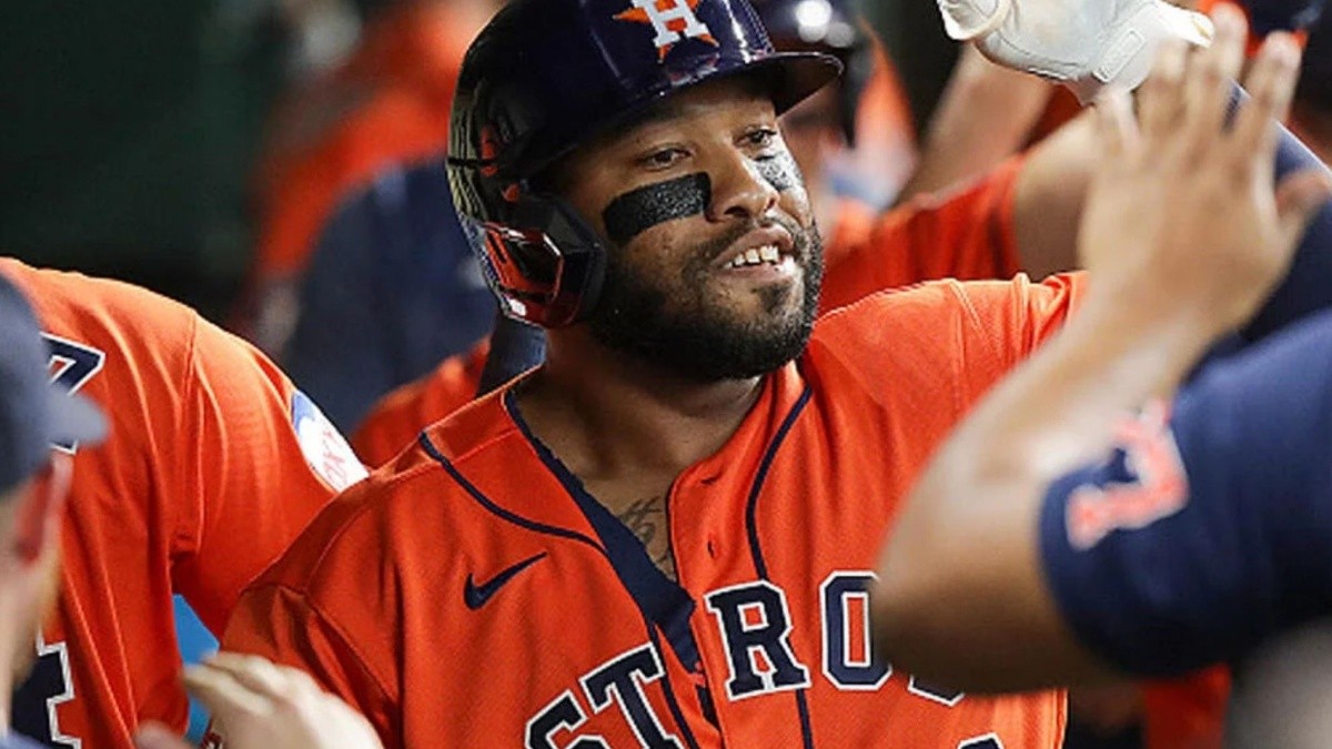 MLB: Mets Add Depth to Infield by Signing Two Veteran Infielders