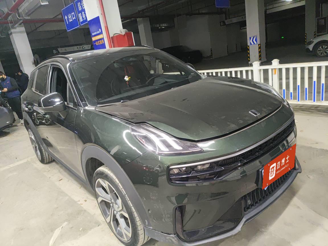 领克 领克06 2023款 Remix 1.5T Shero实拍图