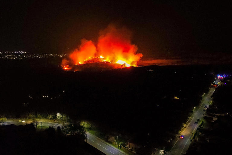 Wildfire tears through UK beauty spot with warning issued across the ...