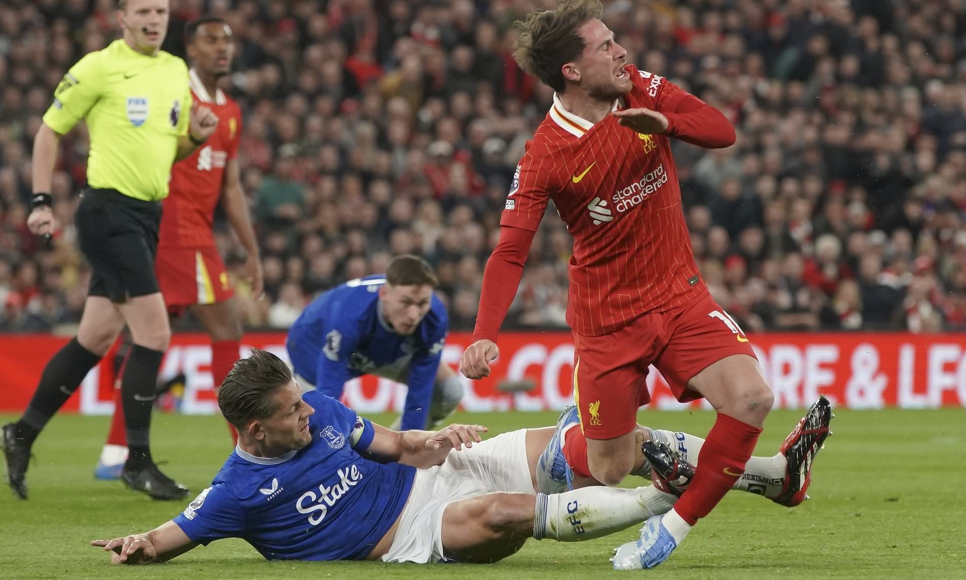 Premier League refs' chiefs make new admission on James Tarkowski's ...