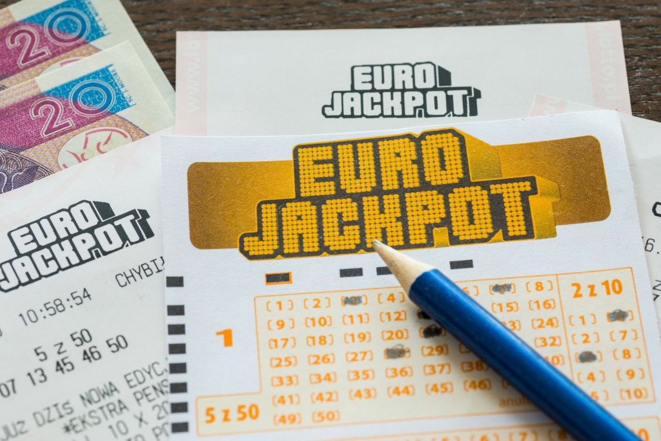 Polak wygrał szóstkę w Eurojackpot! Na jego konto wpłynie imponująca kwota