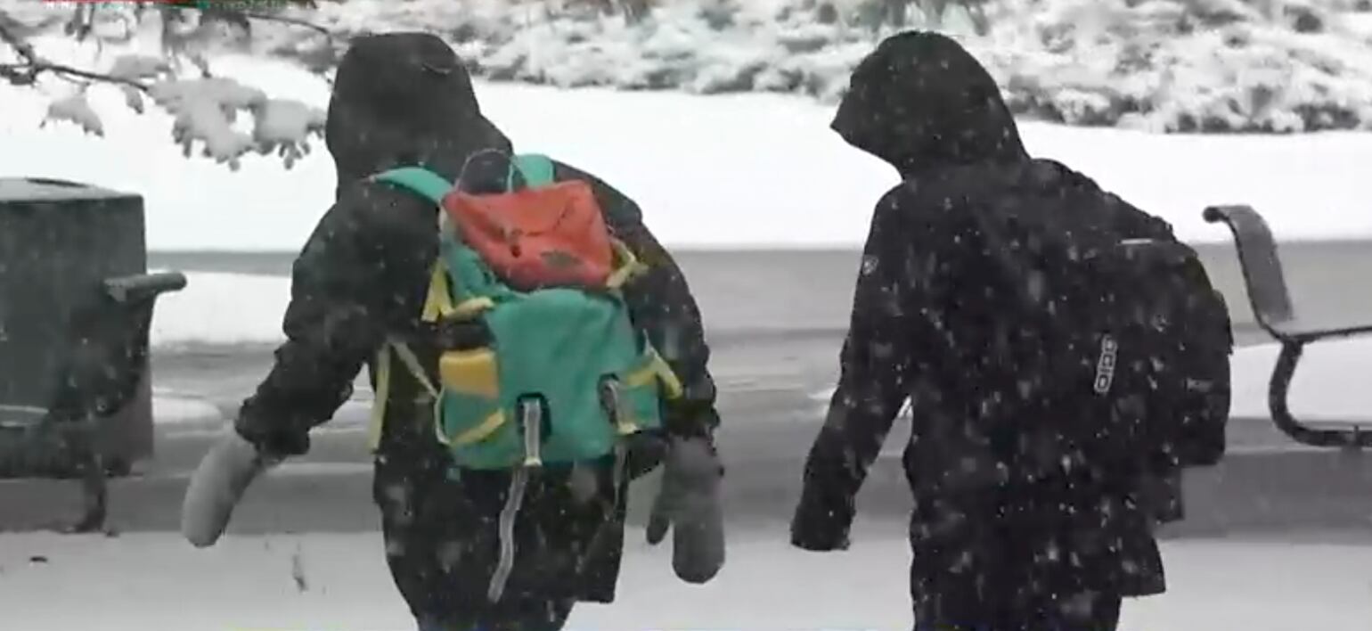 “The walk to class stinks”: NDSU students face heavy April snowfall