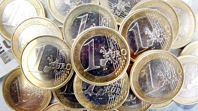 Euro surges toward five-month high after Trump ‘Liberation Day’ speech