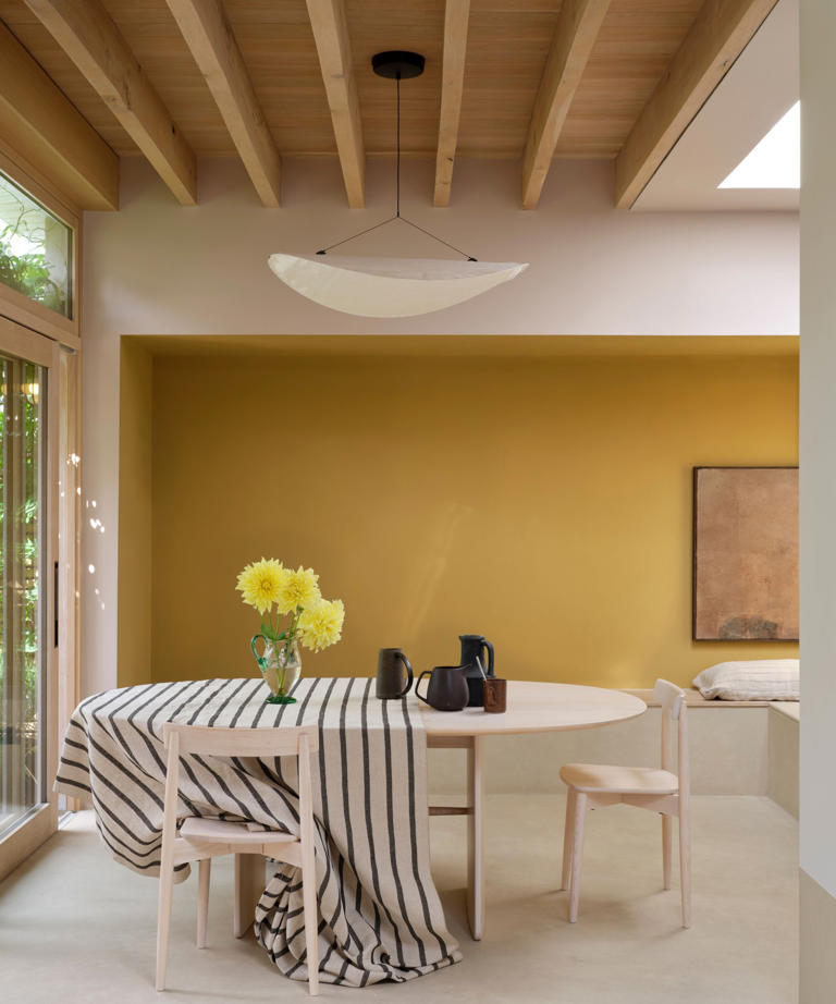 10 colors to use instead of plain white