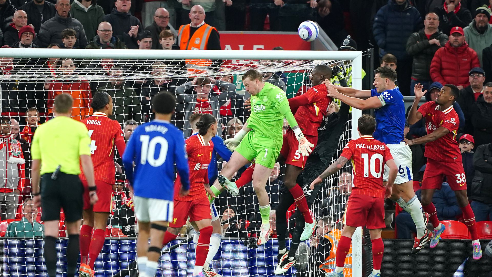 Thursday’s Everton News: Derby defeat and reaction, Doak and Lindelof links