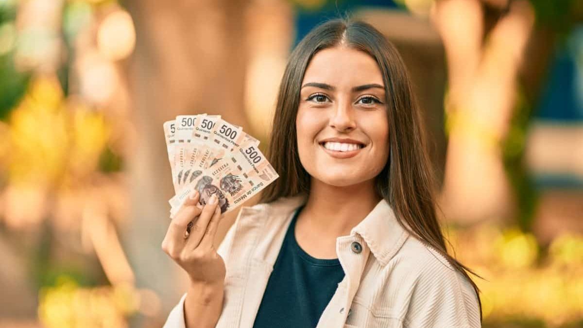 Ce signe astrologique pourrait devenir riche en ce début avril 2025 ...