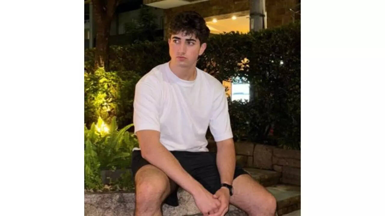 Zach Yadegari, 18-year-old millionaire CEO of AI company, sends open ...