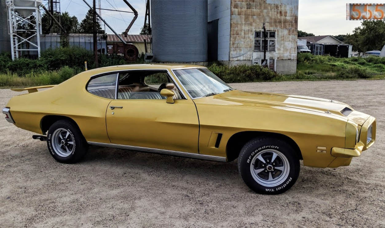 Iconic Cars That Made America