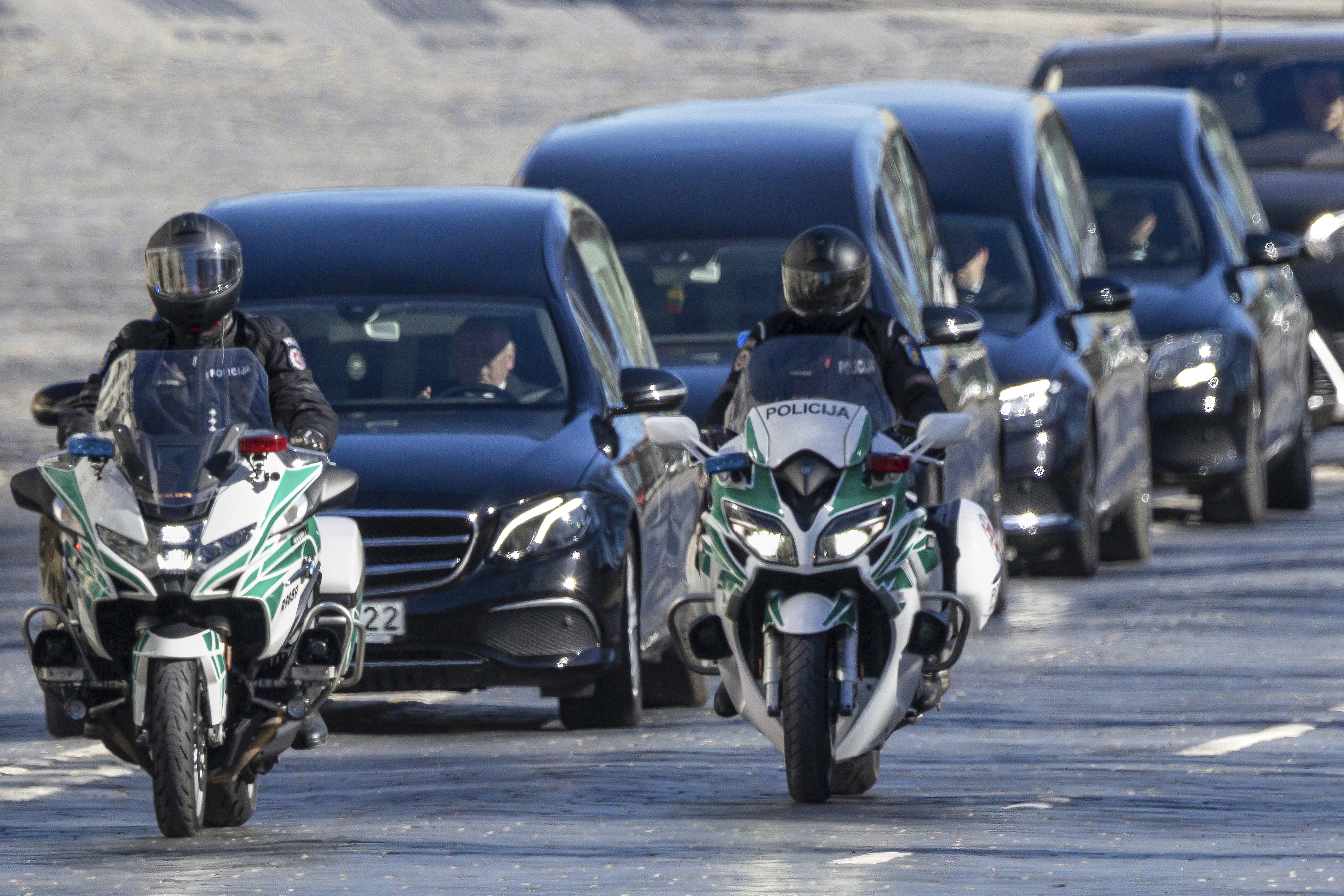 Lithuanians bid farewell to US soldiers who died during training exercise