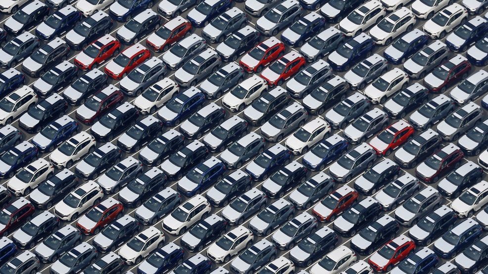 Wall Street tumbles as Trump's tariffs go into effect